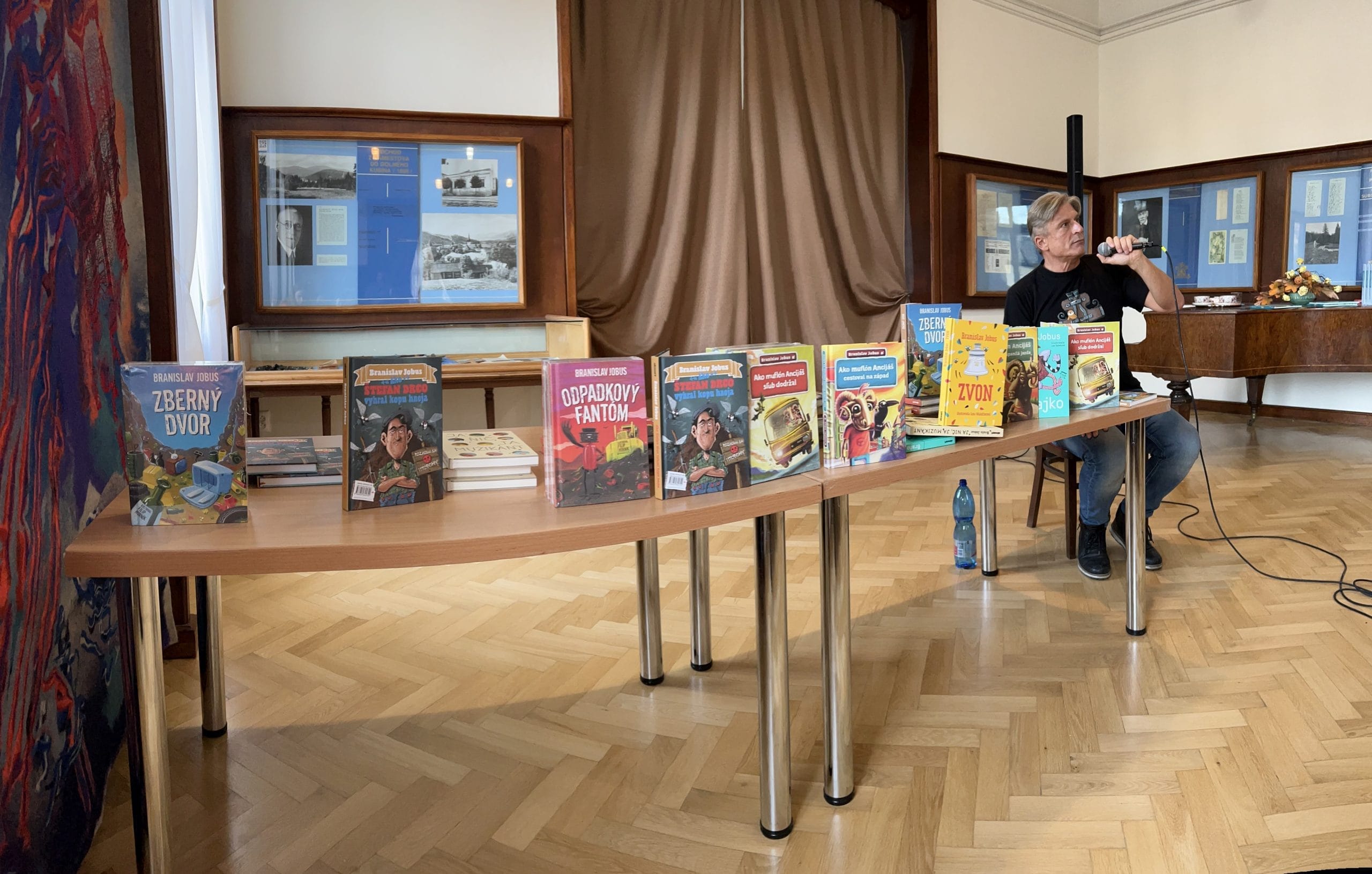 A zrodila sa kniha“ - Oravské múzeum